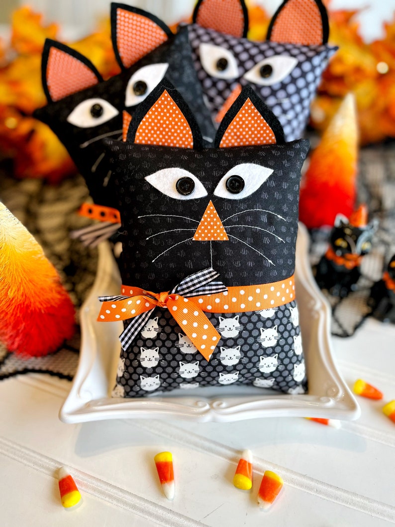 PDF Black Cat Mini Halloween Pillow Pattern - Etsy