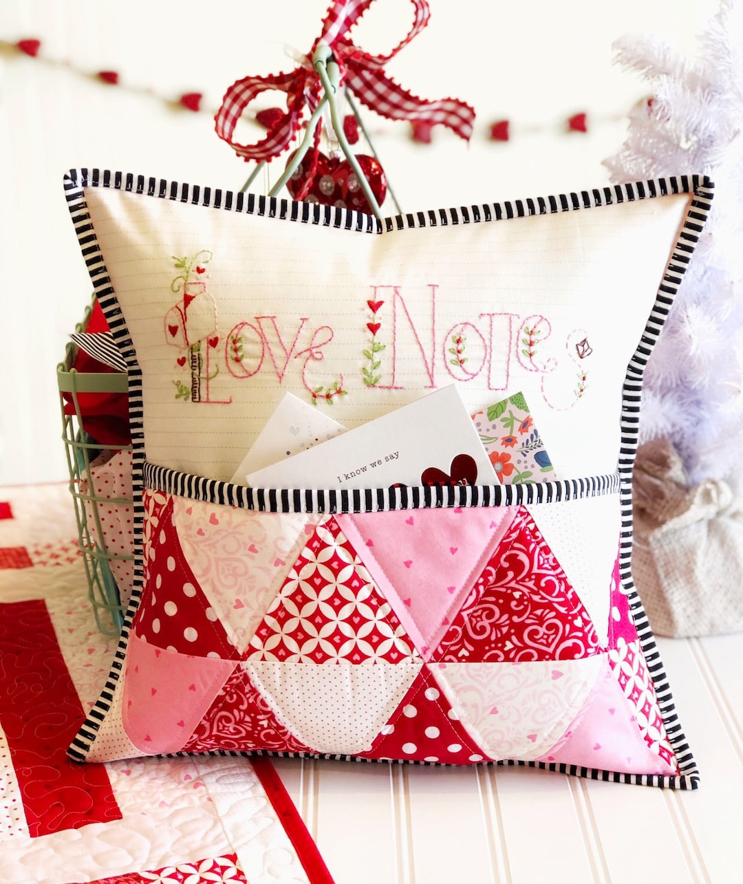 PDF Love Notes Pillow Pocket Pattern, Valentine Pillow Sewing and ...