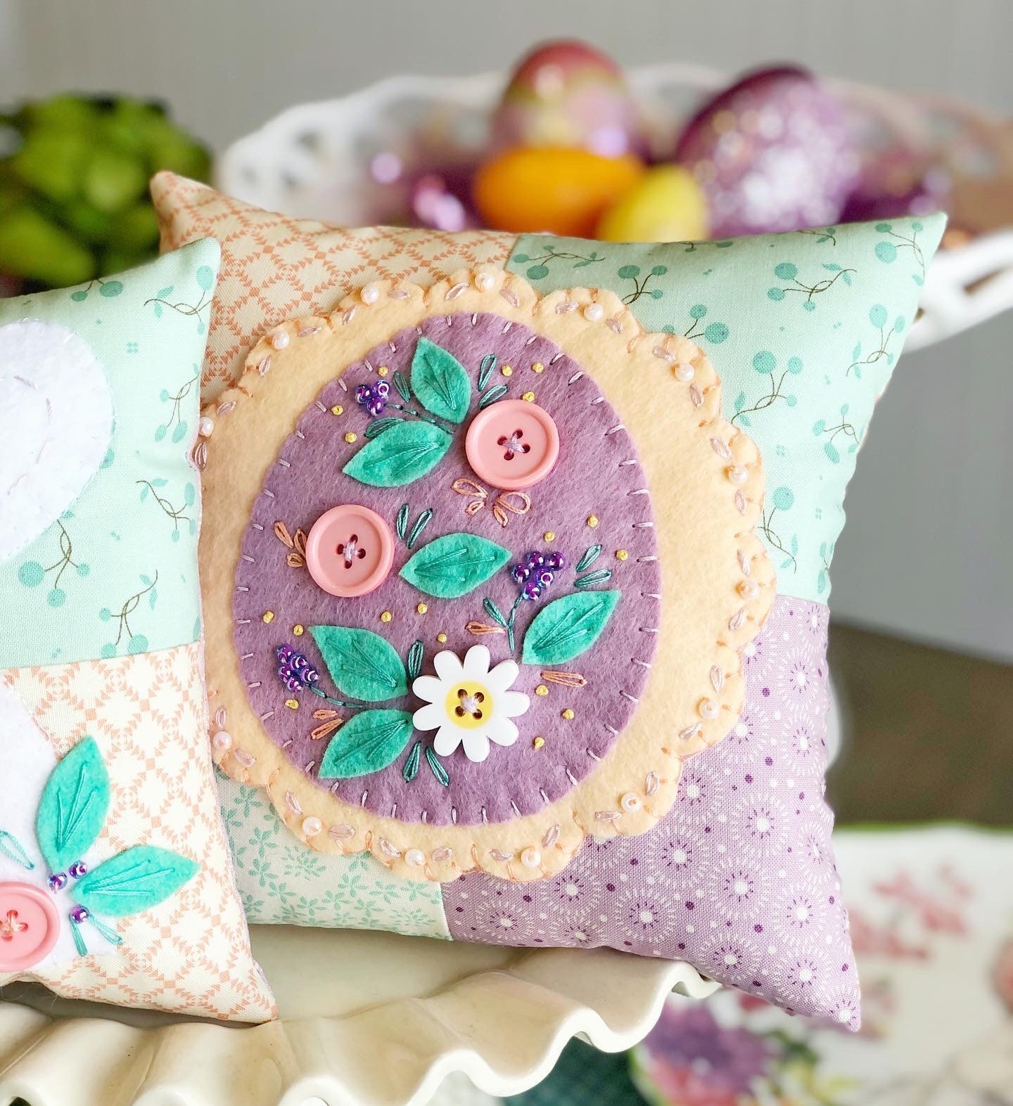 PDF Easter Bunny Egg Applique Pillow Sewing Pattern. Spring - Etsy