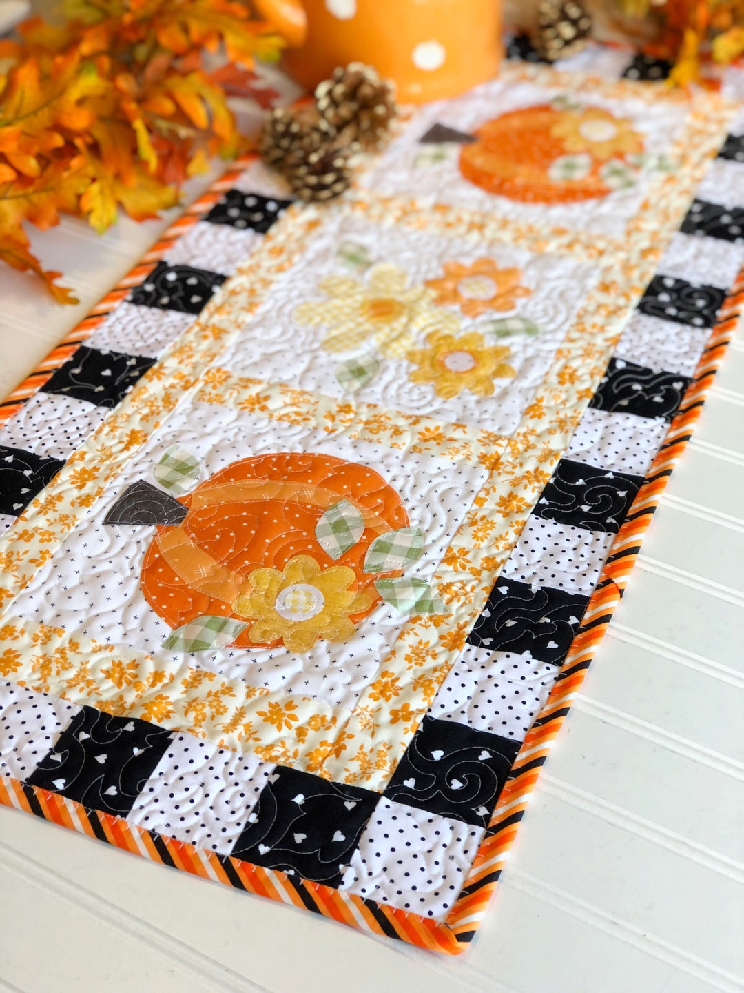 Party in the Pumpkin Patch Quilt Pattern Halloween Scrap Fabric ...