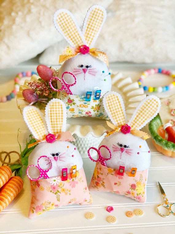 PDF Bunny Felt Pincushion Felt Pattern Bunny Rabbit | Etsy