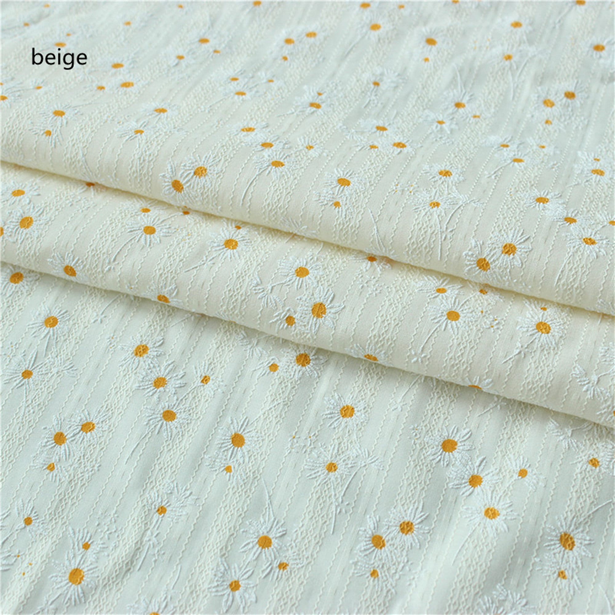 Daisy Fabric Daisy Floral Print Cotton Fabric Printed Daisy | Etsy