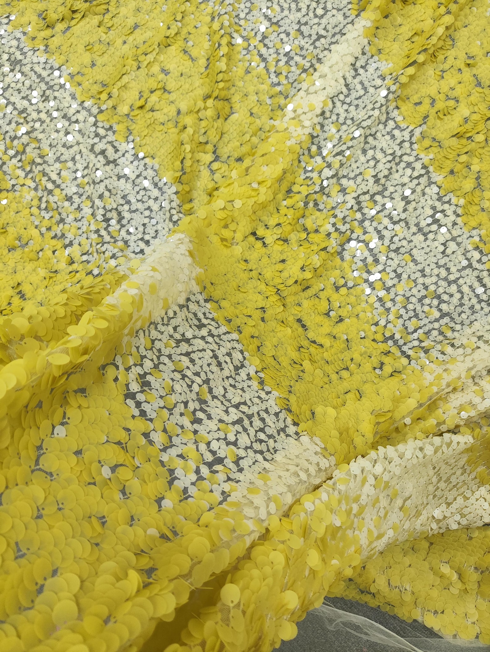 White Yellow Sequined Fabric, Shiny Sequins Mesh Fabric for Party Gown ...