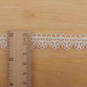 Narrow Lace Trim, off White Lace Trim, Venice Lace Trim, Guipure Venise ...