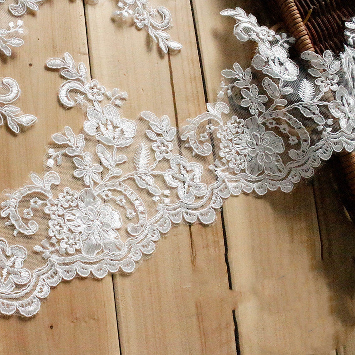 Alencon Lace Trim Lovely Ivory Flower Lace Trim Beautiful | Etsy