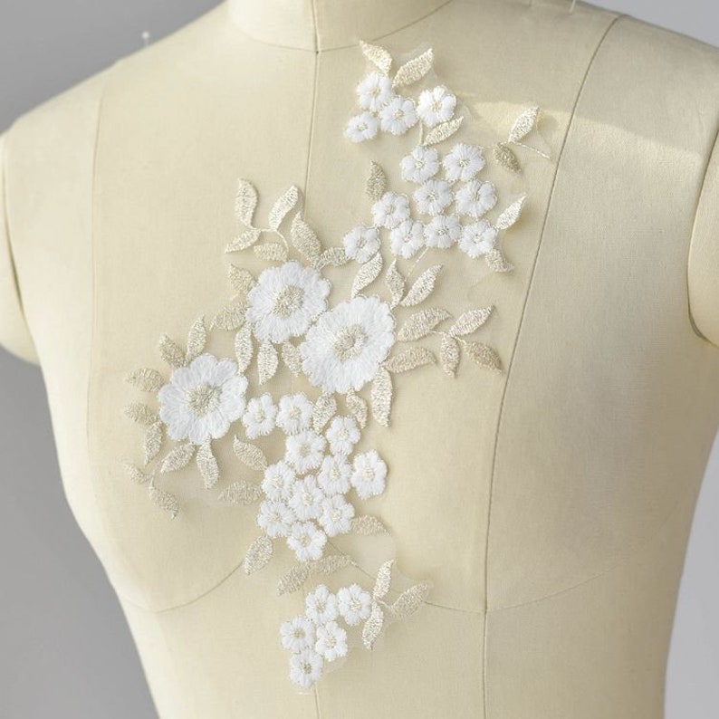 Lovely Flower Embroidered Applique Beautiful Lace Applique - Etsy