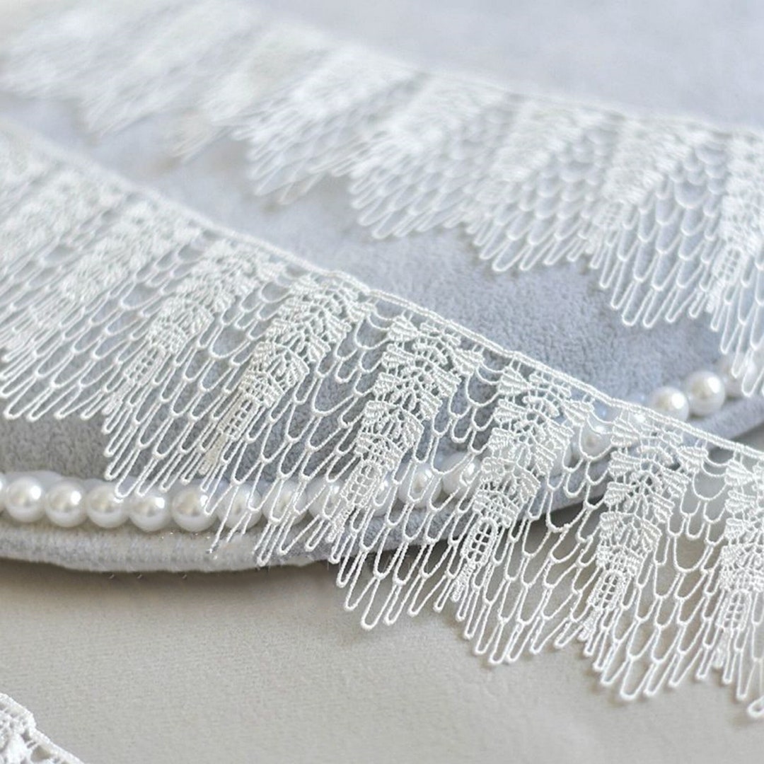 Guipure Hollow Out Scallops Embroidered Lace Trim in off White for ...