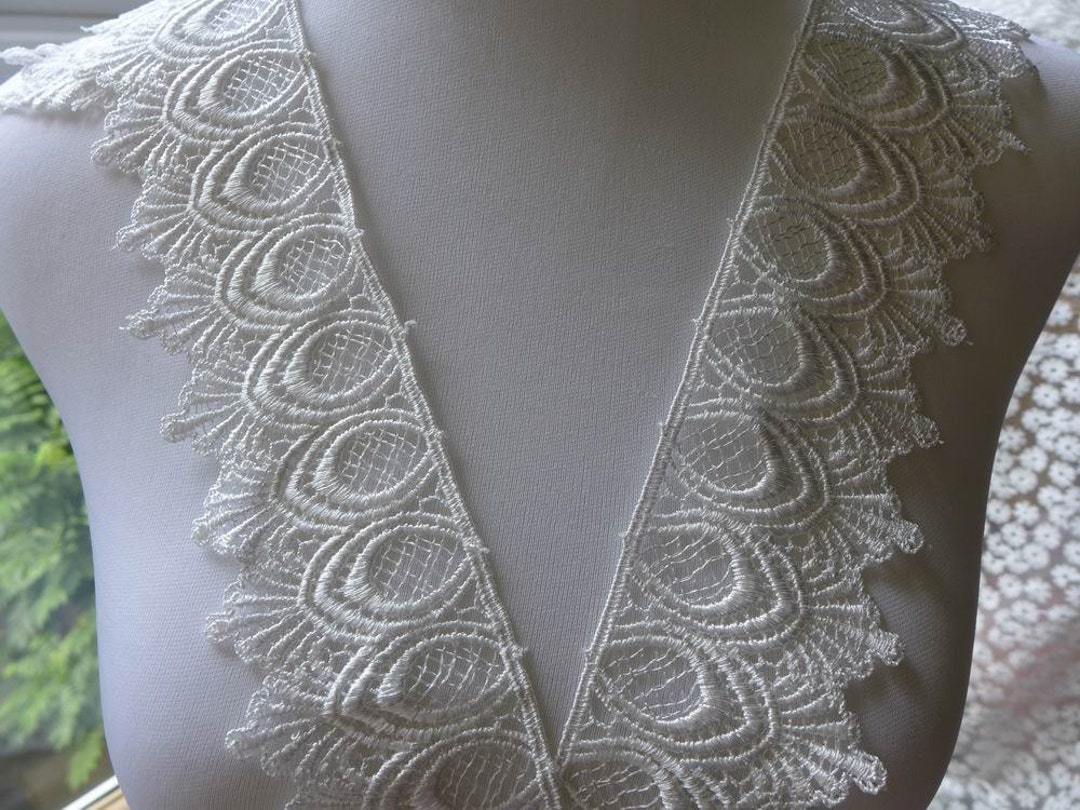 White Lace Trim, Bridal Scalloped Lace Trim, Venice Lace in White ...