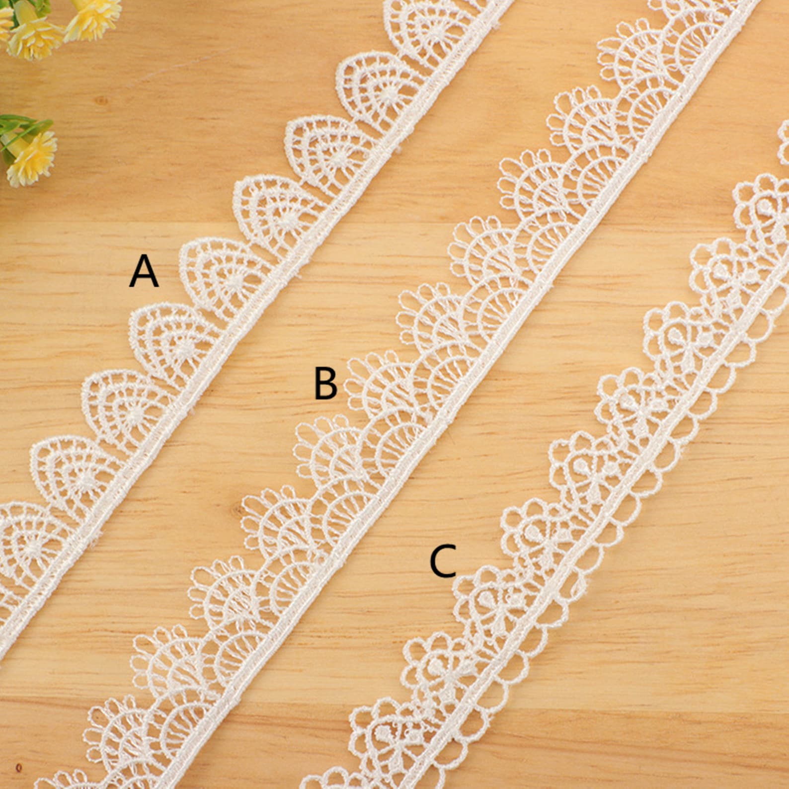 Narrow Lace Trim off White Lace Trim Venice Lace Trim | Etsy