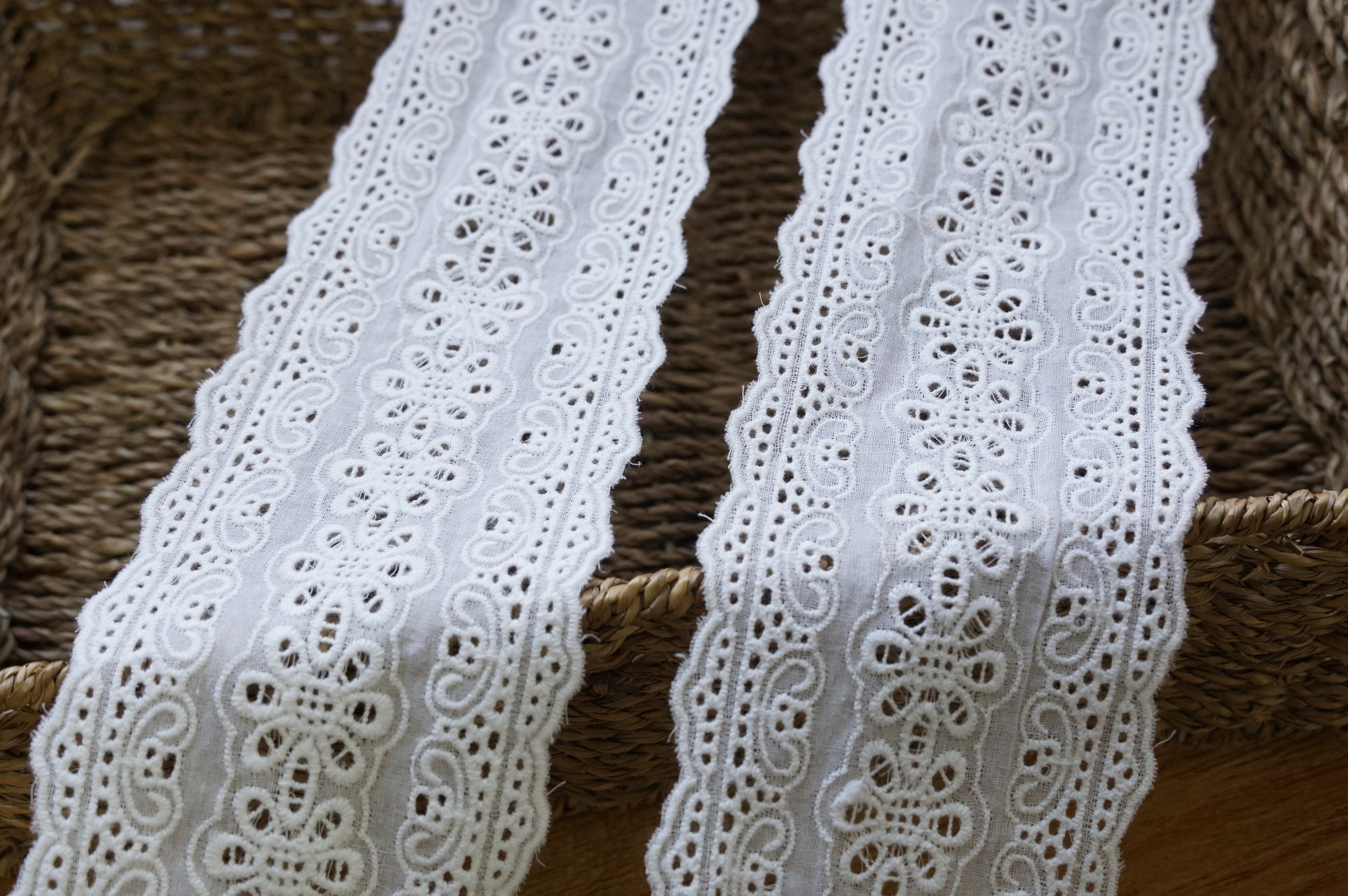 Eyelet Embroidery Scalloped Cotton Lace Trim, Eyelet Floral Cotton Trim ...