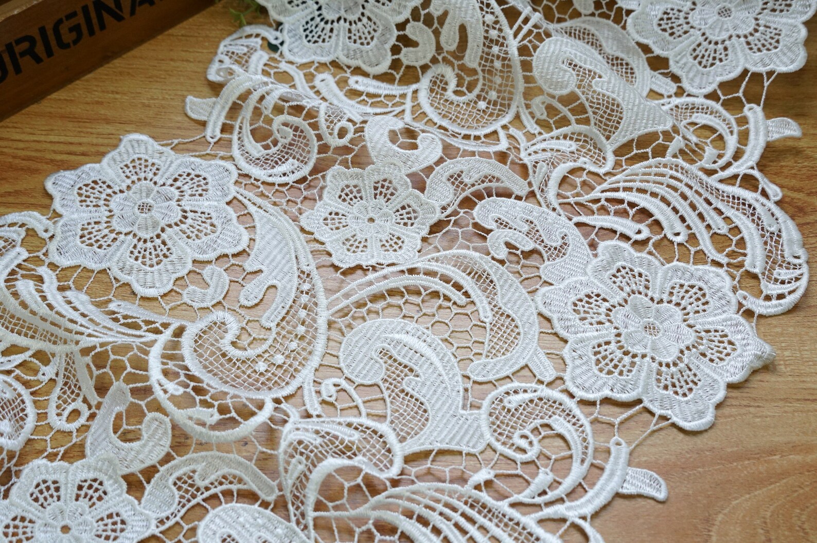 12.2 Wide Guipure Lace off White Venice Lace Trim - Etsy