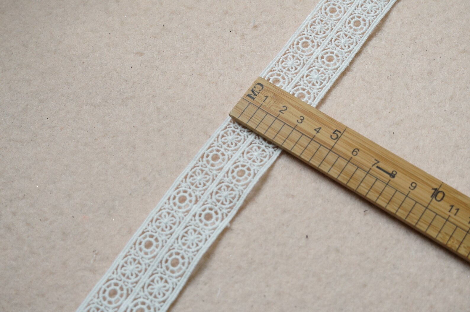Vintage White Lace Trim, Bridal Lace Trim, Venice Lace Trim, Scalloped ...