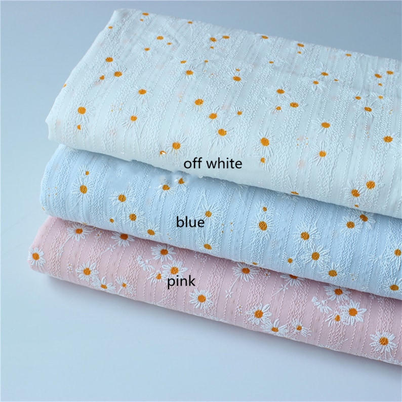 Daisy Fabric, Daisy Floral Print Cotton Fabric, Printed Daisy With ...