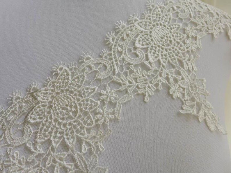 Venise lace trim ivory floral lace fabric trim bridal veils | Etsy