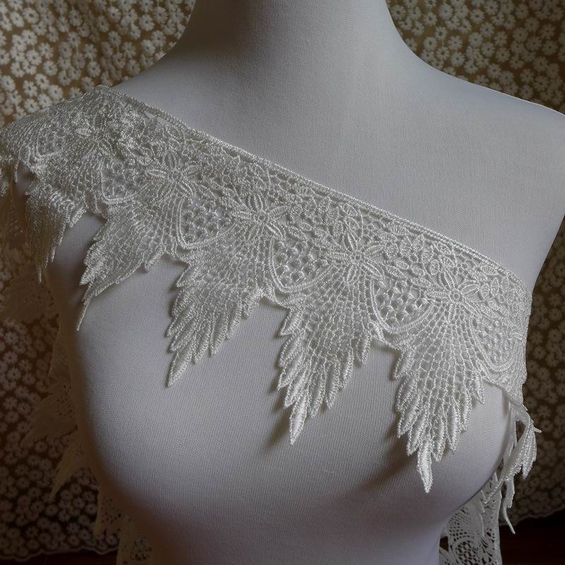 1 Yard Venise Feather Lace Trim in White for Wedding Sashes - Etsy