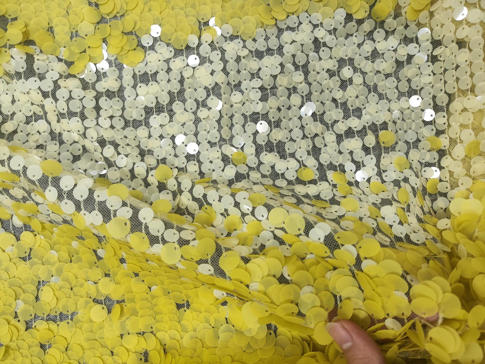 White Yellow Sequined Fabric, Shiny Sequins Mesh Fabric for Party Gown ...