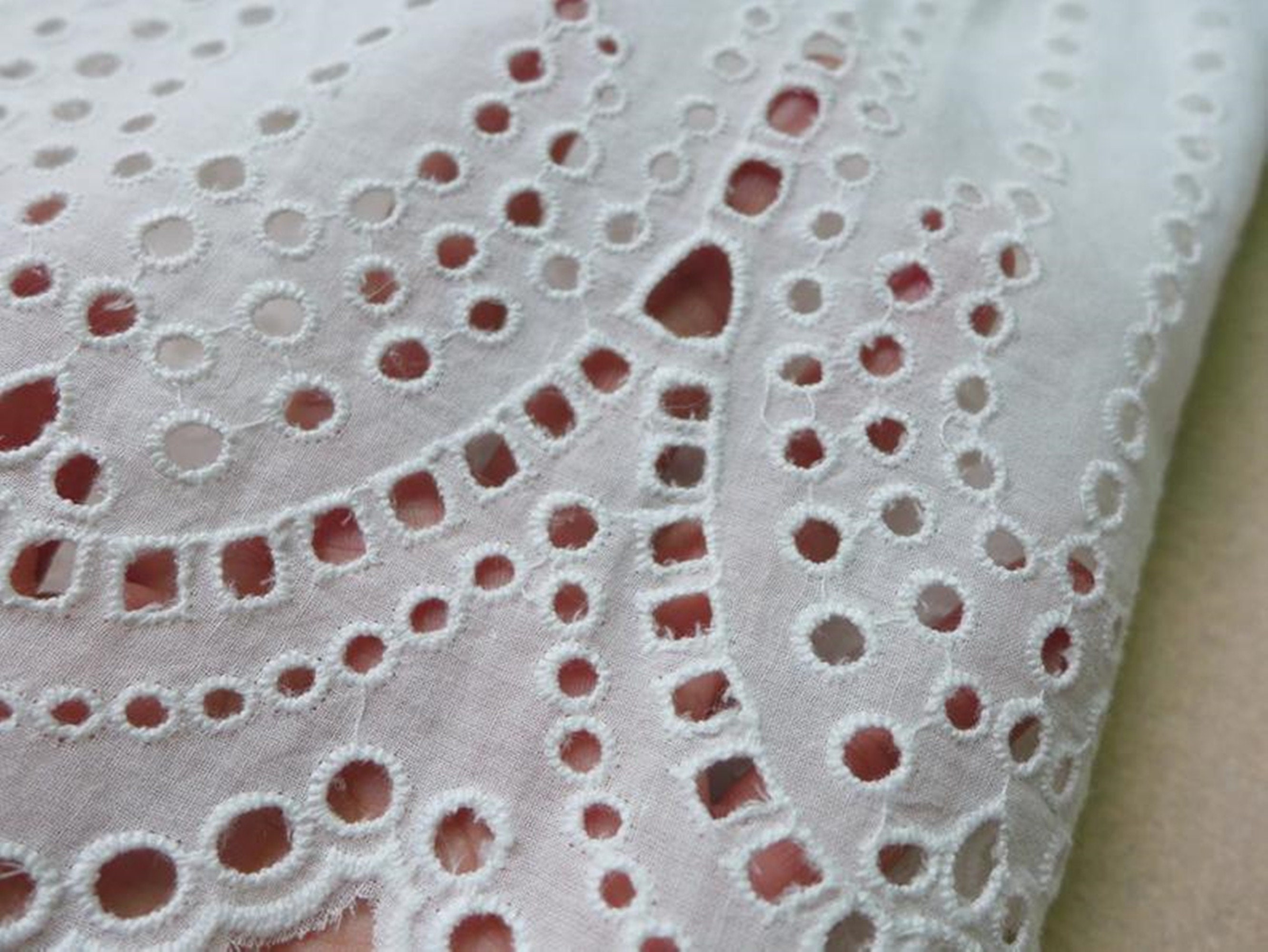 Retro Style Eyelet Cotton Fabric, off White Double Scalloped Edge ...