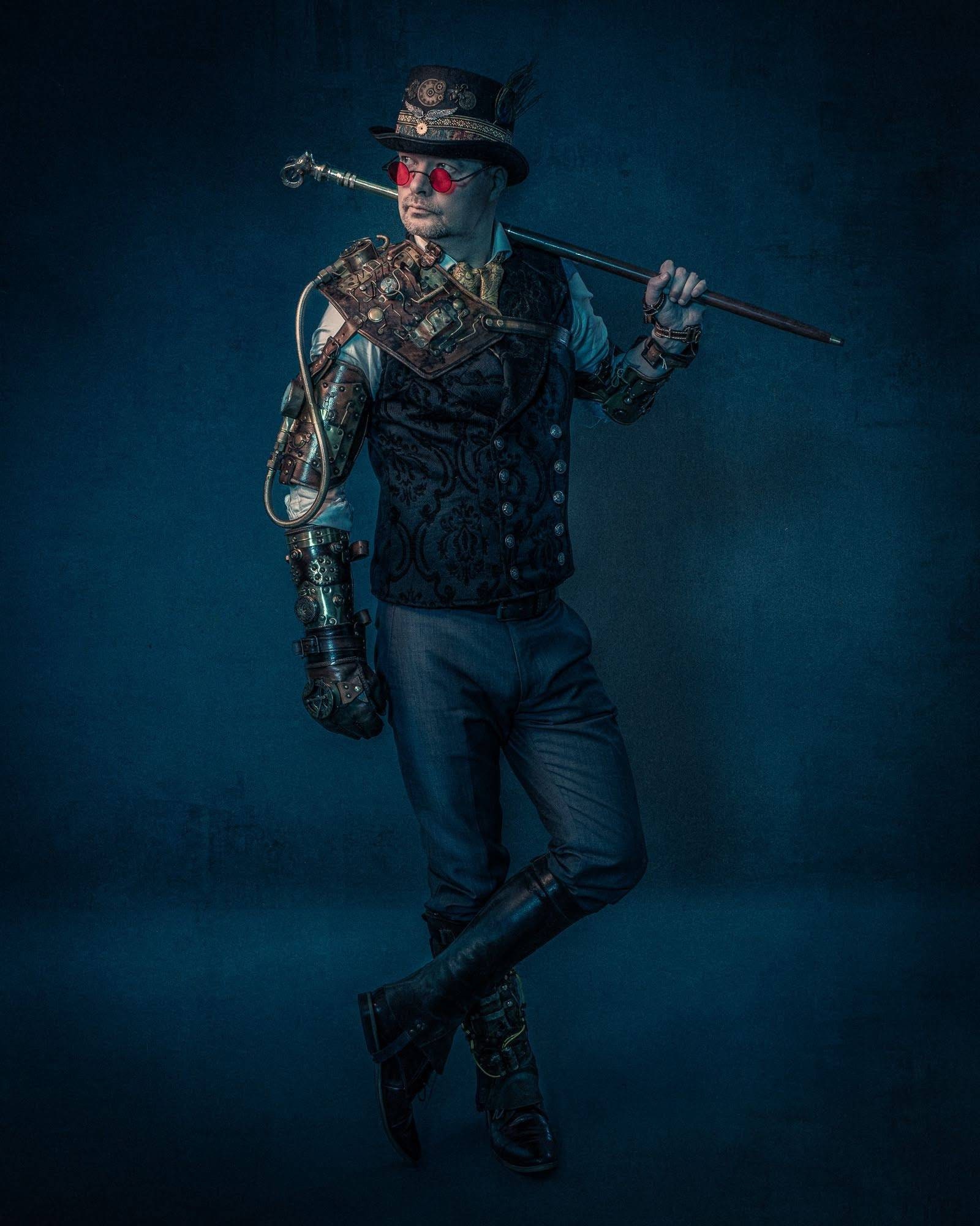 Shoulder Armour - DELUXE Model - Steampunk Brass Pump - Steampunk Armor ...