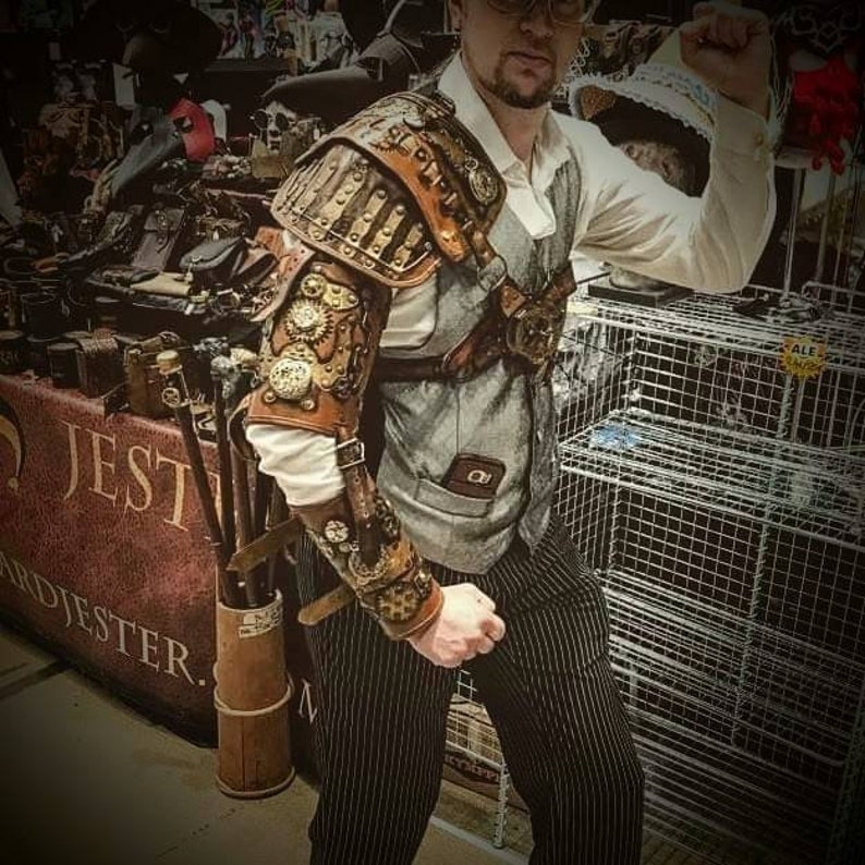 Armure steampunk - armure d'épaule - vêtements steampunk - armure en cuir - armure de cosplay ...
