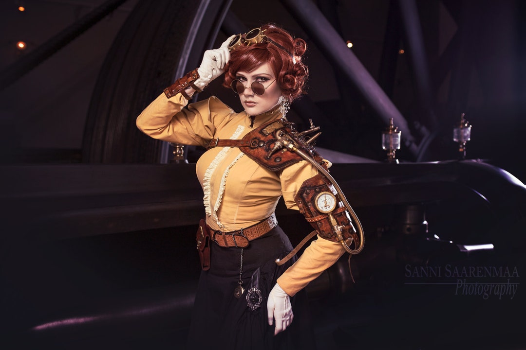 Shoulder Armour - DELUXE Model - Steampunk Brass Pump - Steampunk Armor ...