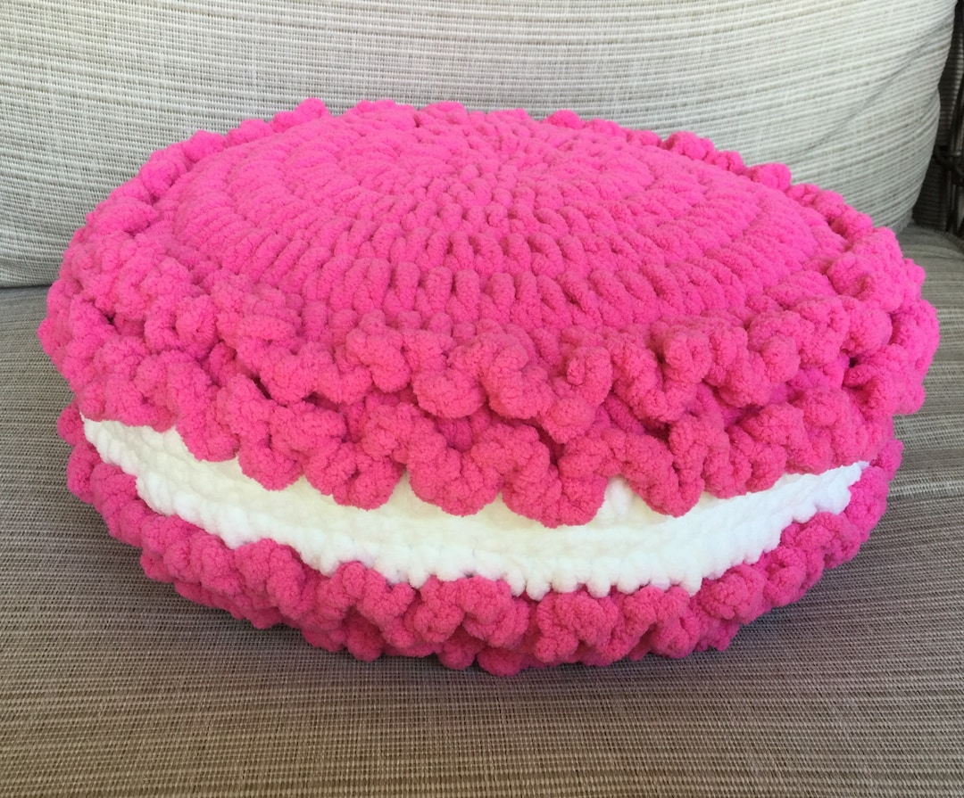 Macaroon Crochet Pillow Pattern - Cake Cushion - Cookie Pattern - Teen ...