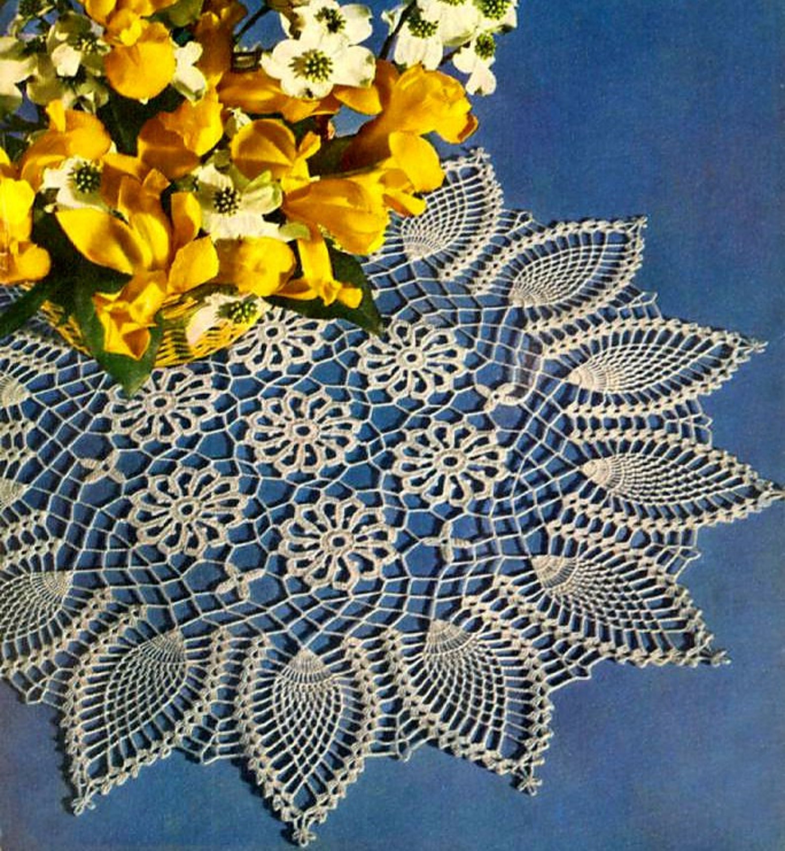 Pineapple Scroll Doily Pattern Retyped Large Print Pattern PDF # Cc324 ...