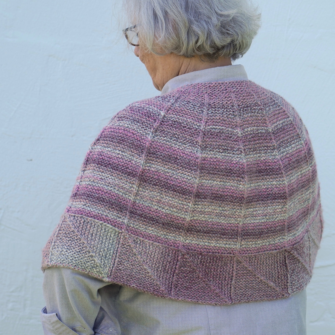 Cape Knitting Pattern PDF Seamless Knitted Cape Pattern | Etsy