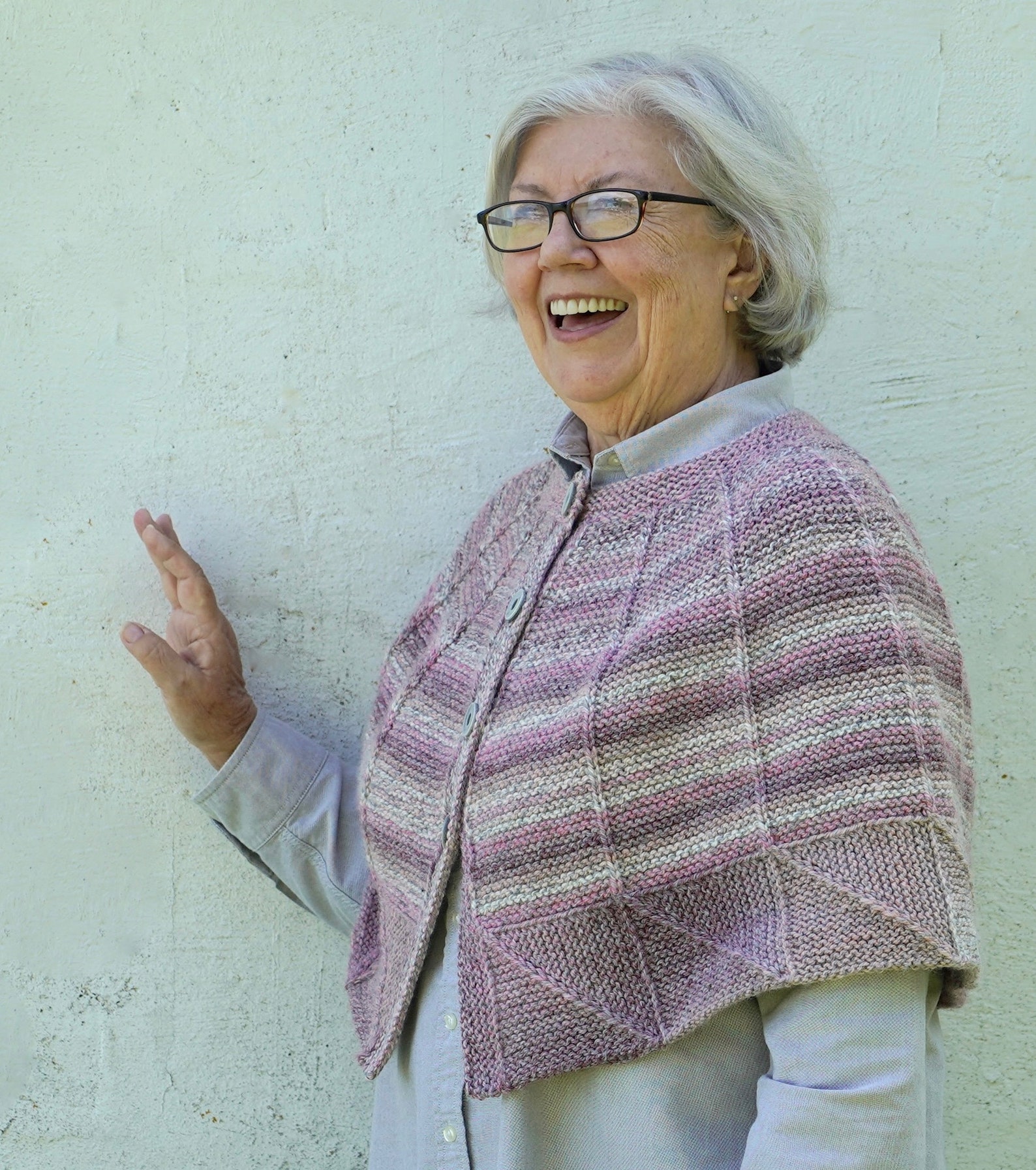 Cape Knitting Pattern PDF, Seamless Knitted Cape Pattern, Quick Knit ...