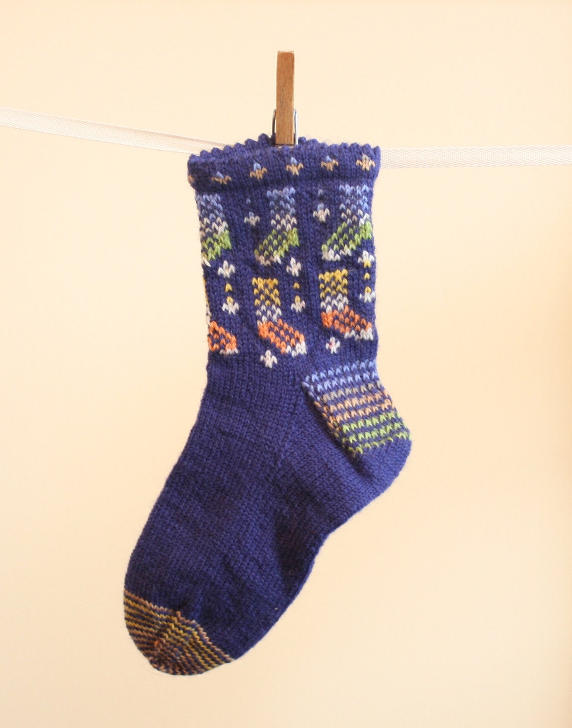Sock Knitting Pattern, PDF, Stranded Knitting Sock Pattern, Colorwork ...