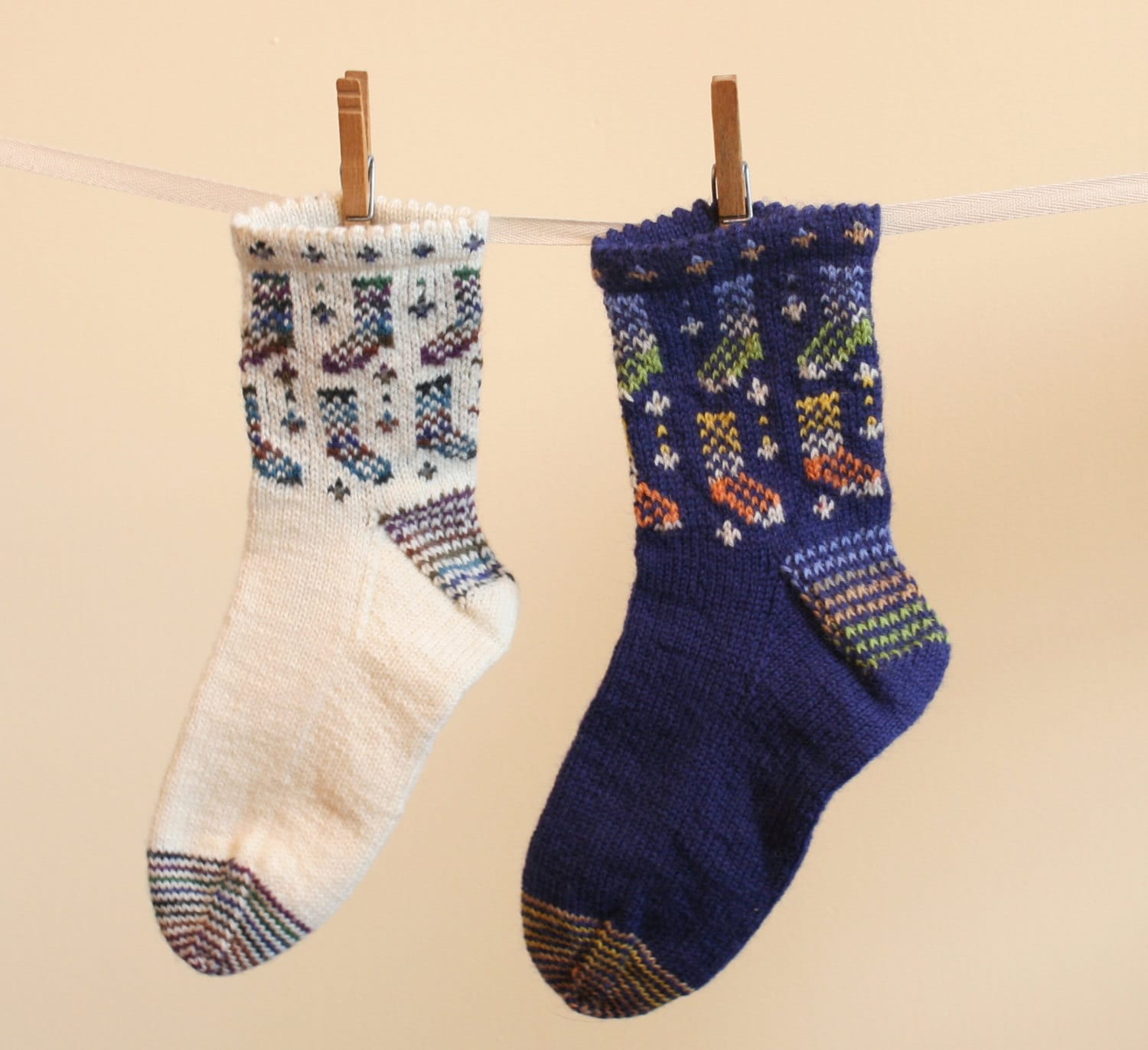 Sock Knitting Pattern, PDF, Stranded Knitting Sock Pattern, Colorwork ...