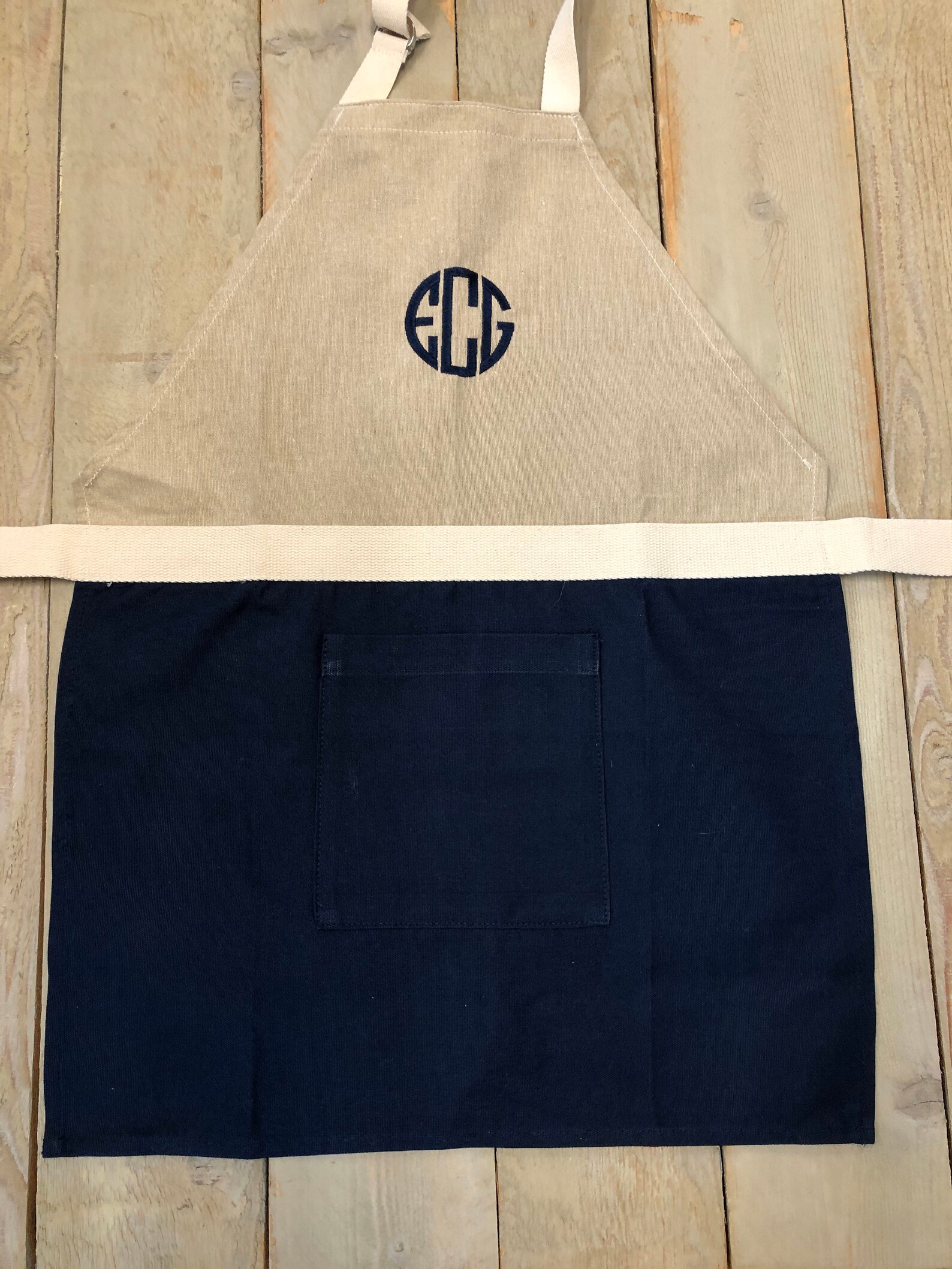 Custom Embroidered Monogram Aprons for Adults and Kids Mommy | Etsy