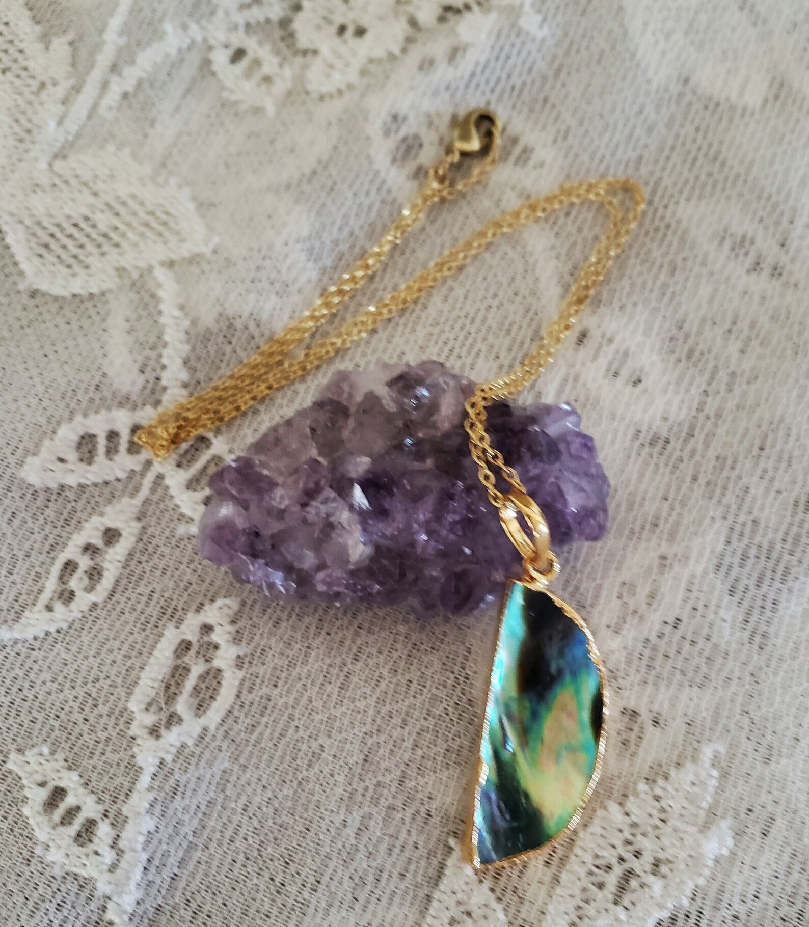 25% OFF Whimsical Abalone Shell Stone Necklace - Etsy