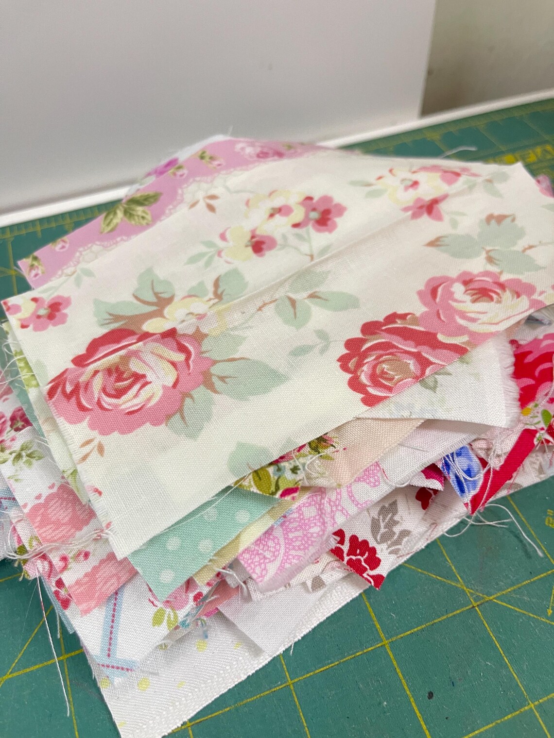 Scrap Pack Designer Fabrics Mix Fabrics Good for Appliques Patchwork ...