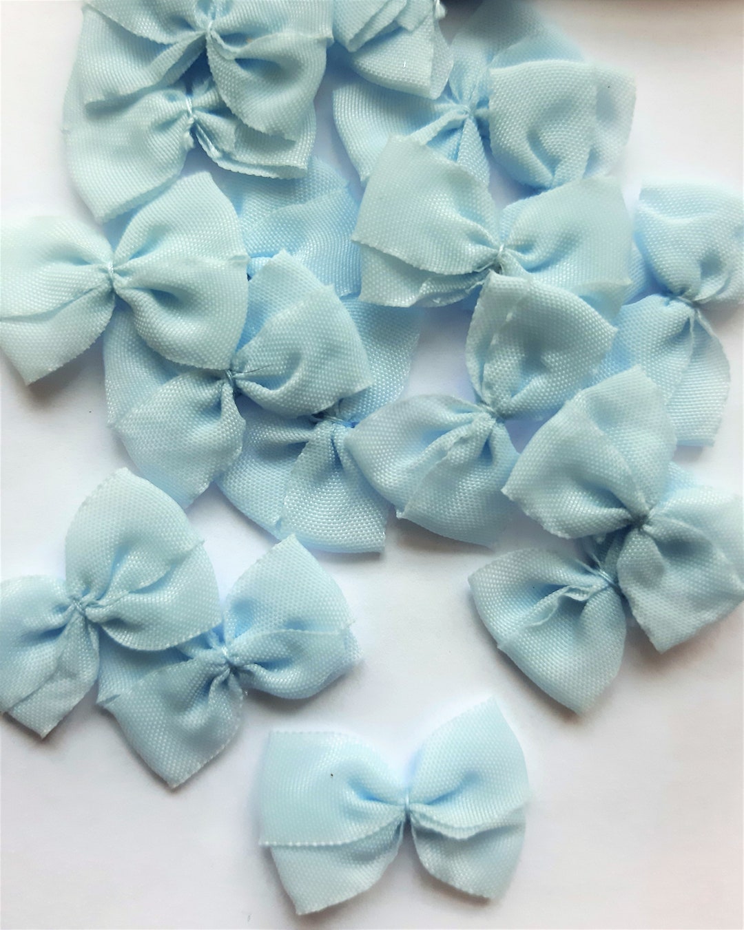 20 X 2cm Bows in Blue, Lilac or Magenta - Small Fabric Bows - Sewing ...