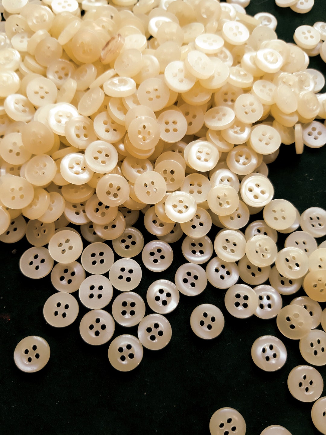 Small off White Buttons With 4 Holes, 10mm in Size, Cream 4-hole ...