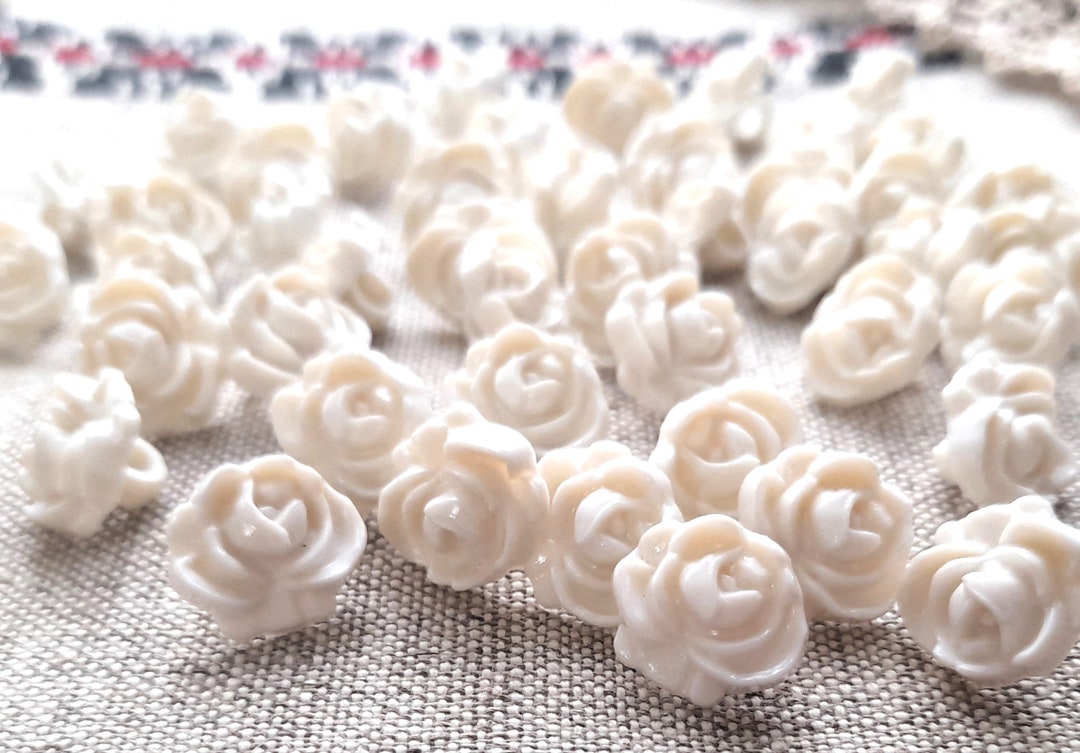 White Rose Shaped Buttons 14mm With Back Loop Shank, Dress Buttons ...