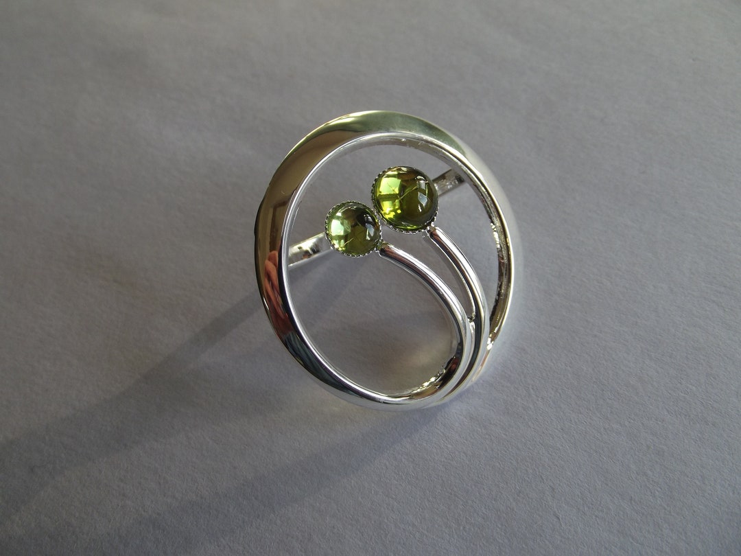 Peridot Art Deco Scarf Ring - Etsy