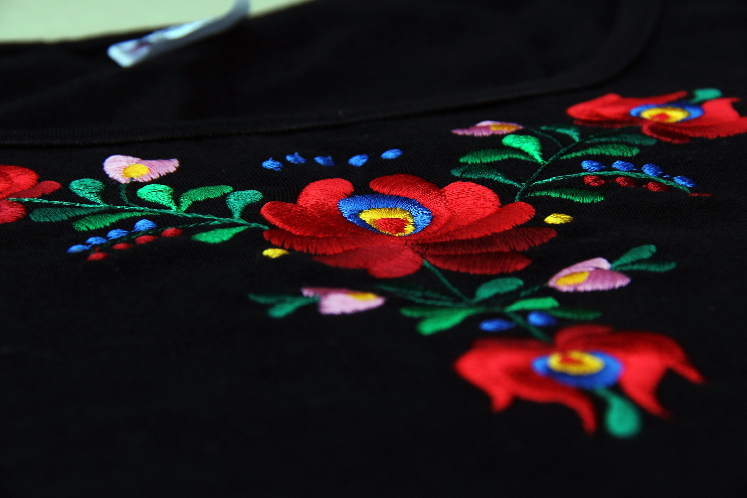Embroidered Hungarian Folk Art Matyó Short Sleeve T-shirt From Hungary ...