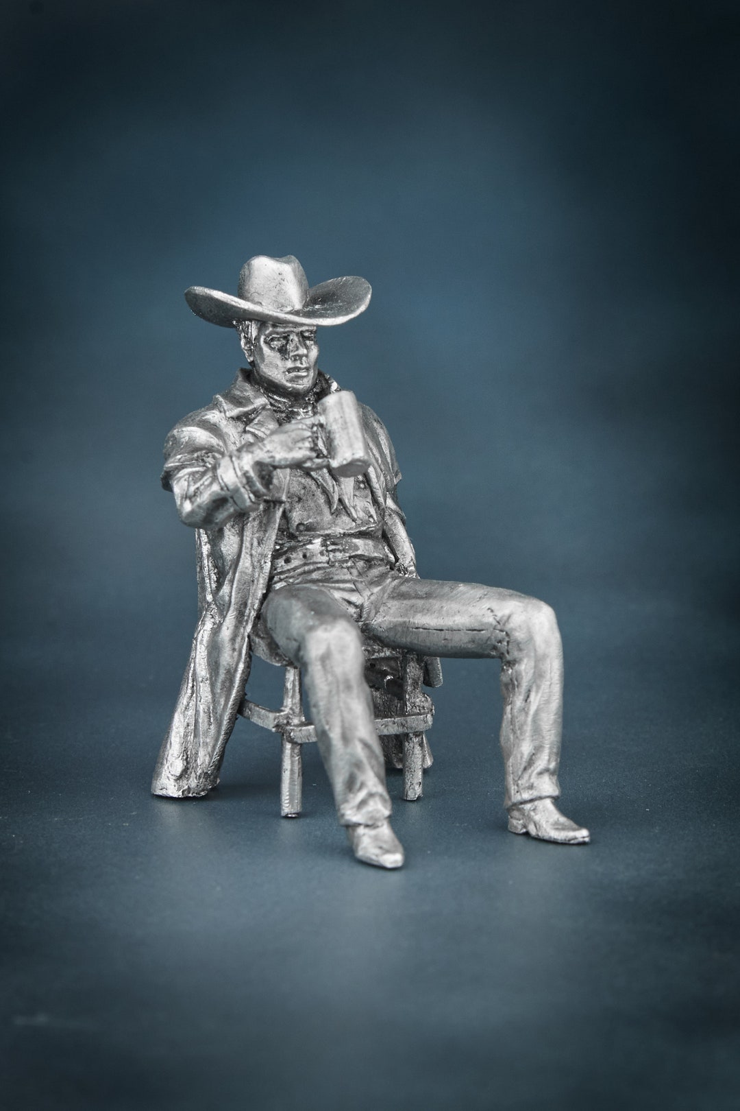 Metal Cowboy With Beer 1/32 Scale Toy, Wild West Cowboy Metal Sculpture ...