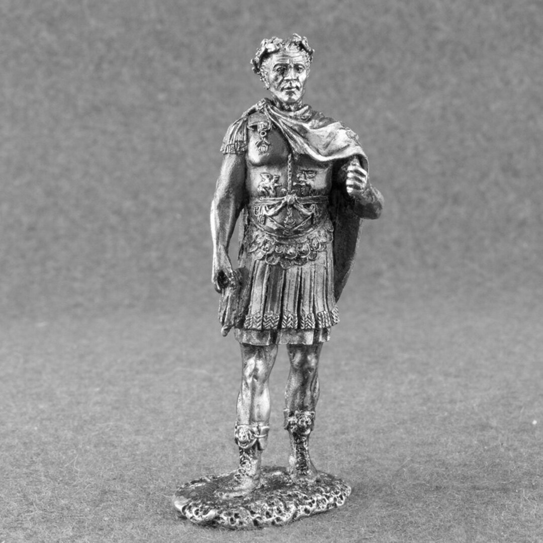 Unpainted Tin Metal Miniature, Model Miniature Gaius Julius Caesar, 1/ ...