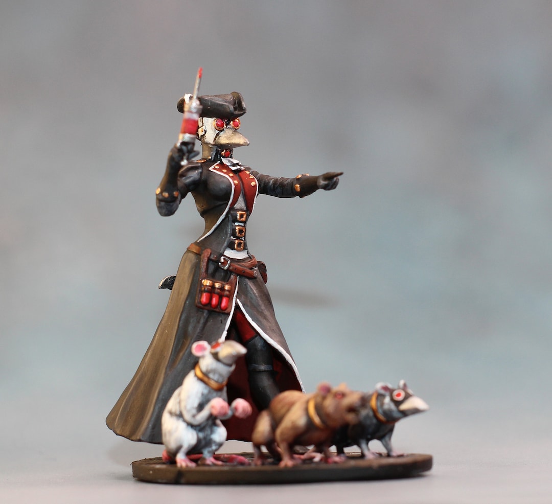 Model Plague Doctor, Painted Model Plague Doctor With Rats, Figurine ...
