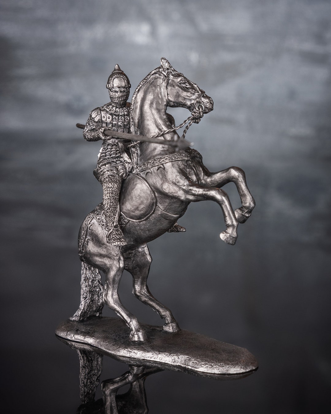 Unpainted Collectible Knight, Mounted Knight, Equestrian Knight With ...