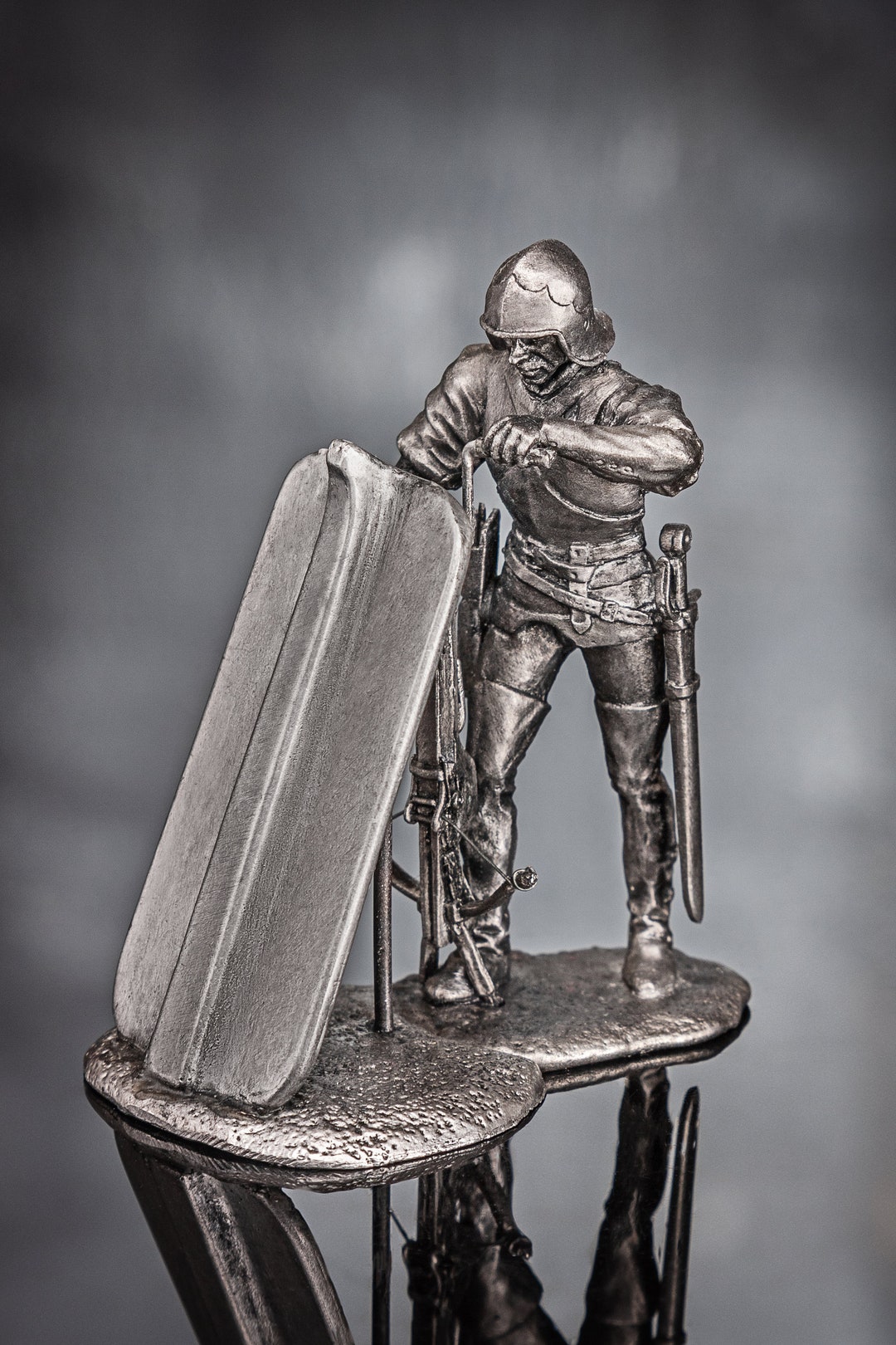 Unpainted Crossbowman and Pavise Shield, Toy Soldier, 54mm Tin Metal ...