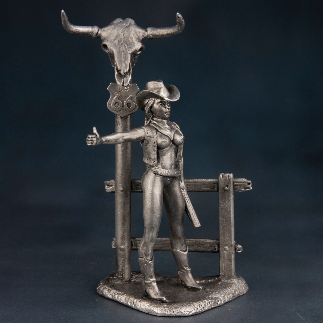 Unpainted Nude Female Statues, Tin Toy, Naked Woman Miniatures, Erotic ...