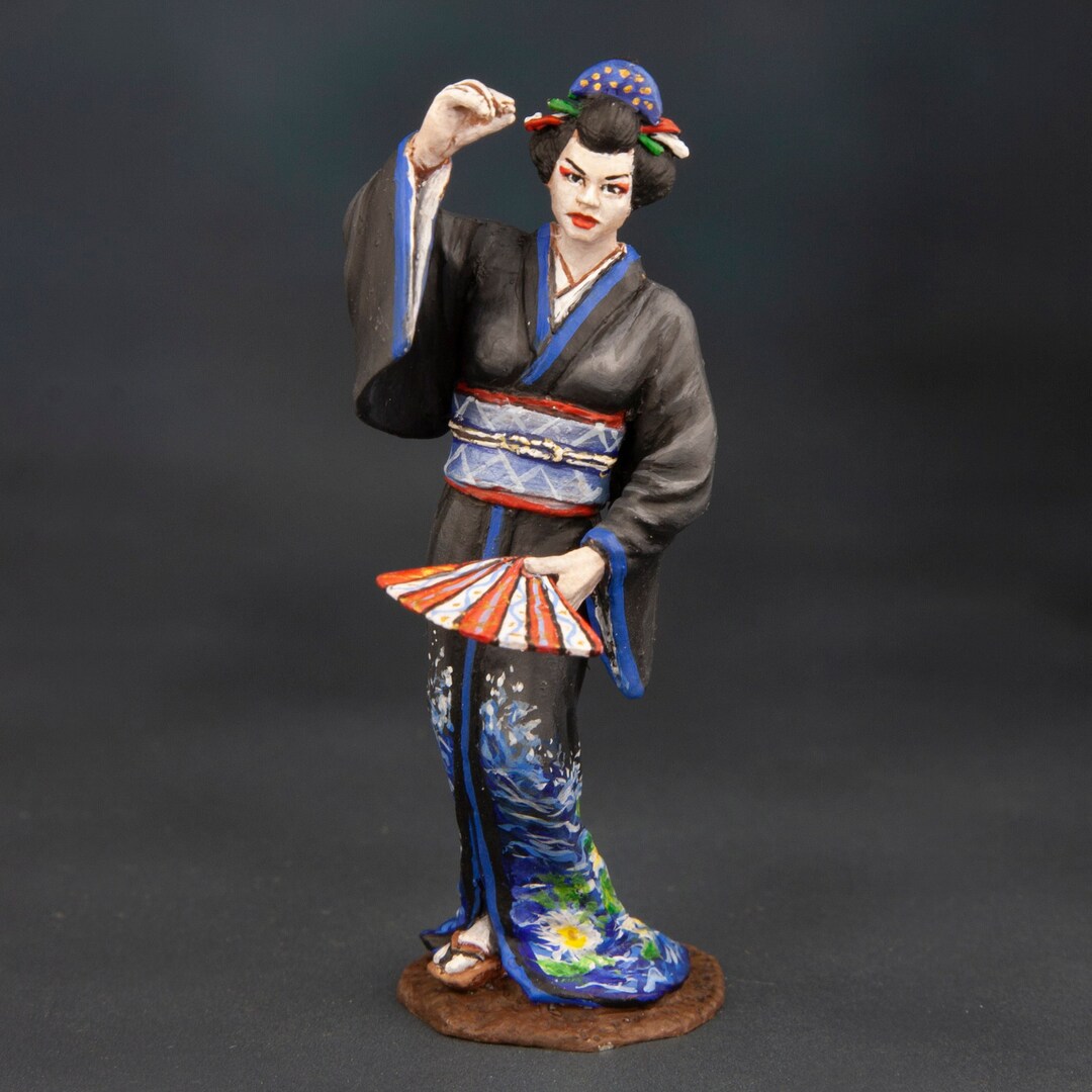 Hand Painted Collectible Miniatures, Dancing Geisha, Dancing Japanese ...