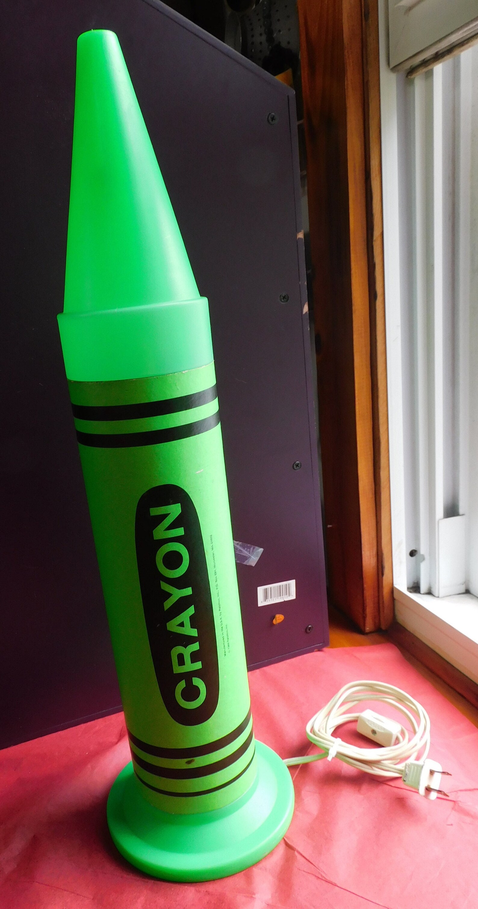 Vintage Large Plastic Green Crayon by Ralphco Inc Collectable Fun Light ...
