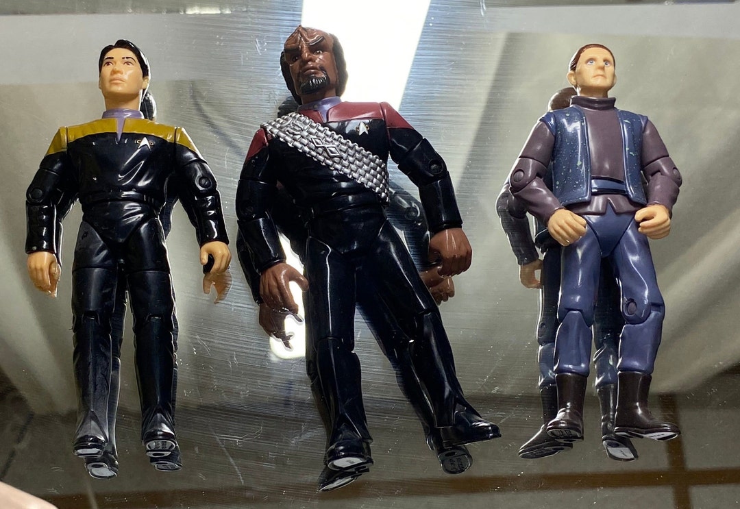 Worf Figure ODO and Harry Kim Figure Star Trek Generations Action ...