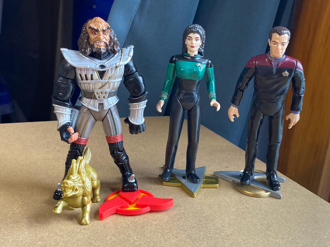 STG Q Counselor Deanna Troy Klingon Figure - Etsy