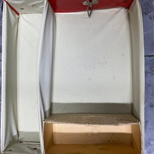 Vintage Barbie Trunk Wardrobe Case Mattel Barbie Ponytail Vinyl Red ...