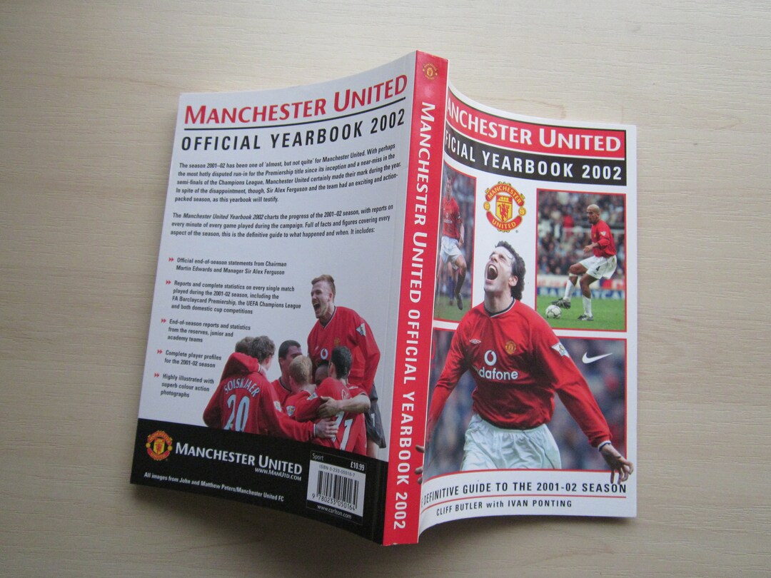 2002 Manchester United Football Club Yearbook, Handbook, Annual ...